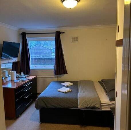 The Kinross Salutation Inn | Staying with Us